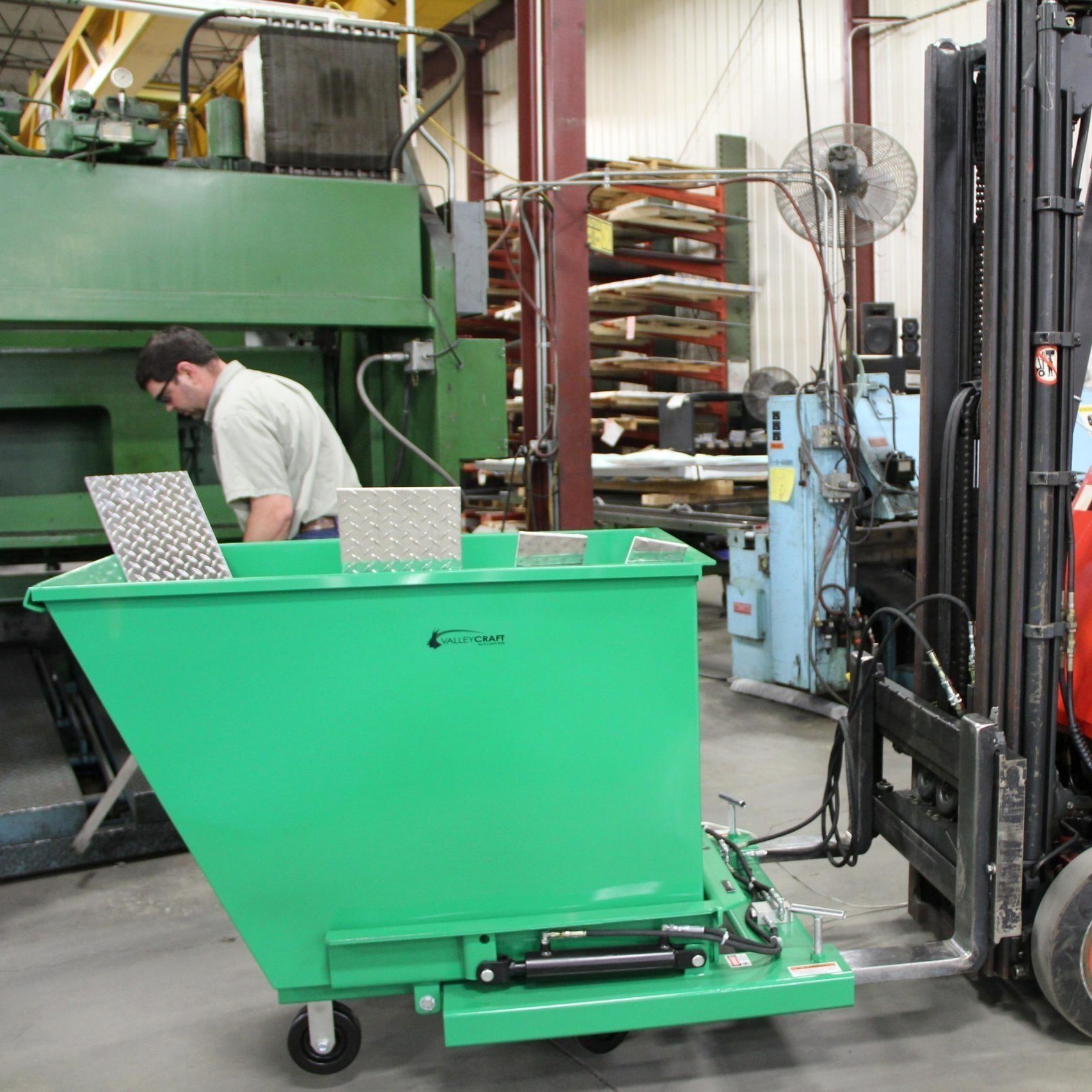 1/2 yd³ Mobile Hopper | Half-Yard Mobile Hopper - Valley Craft